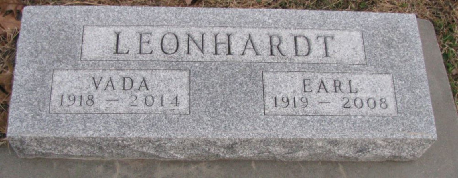 ESDA | Leonhardt, Earl Albert (1919–2008)