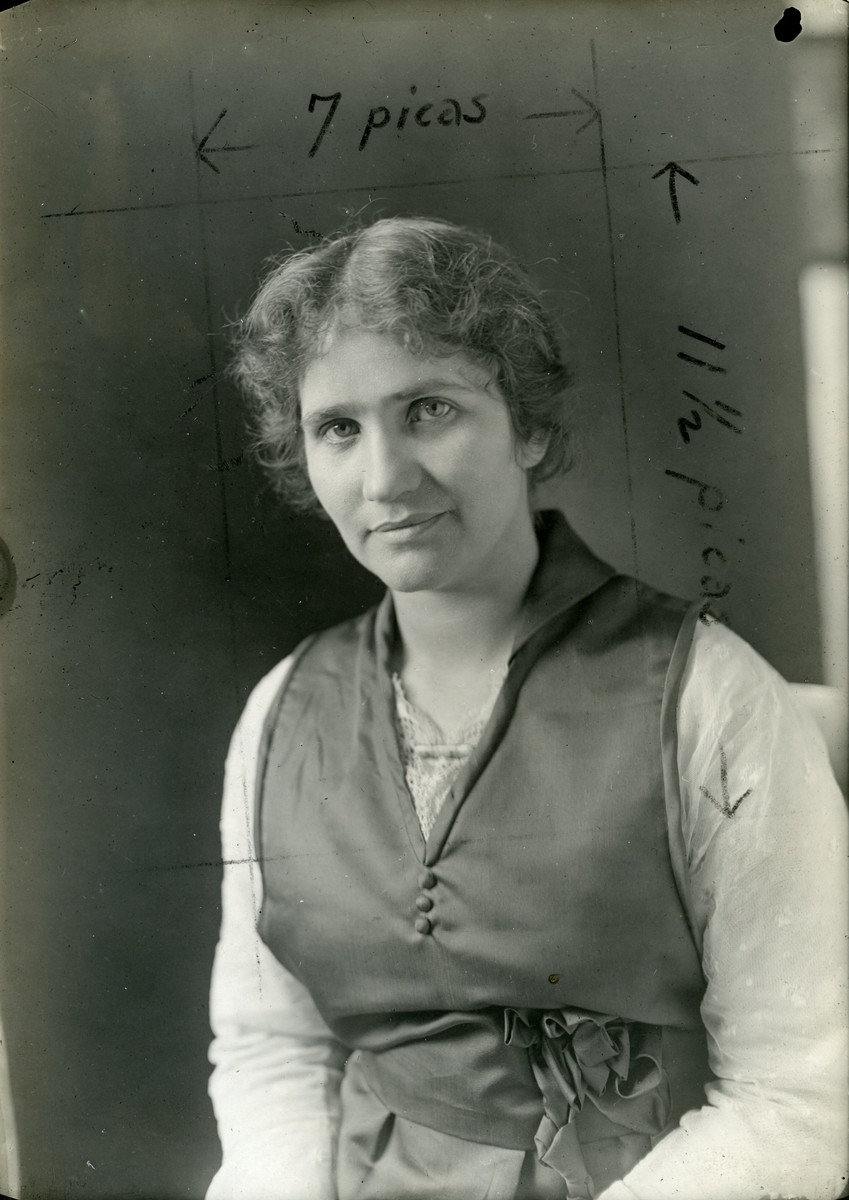 ESDA | Caviness, Agnes Elvira (Lewis) (1889–1973)