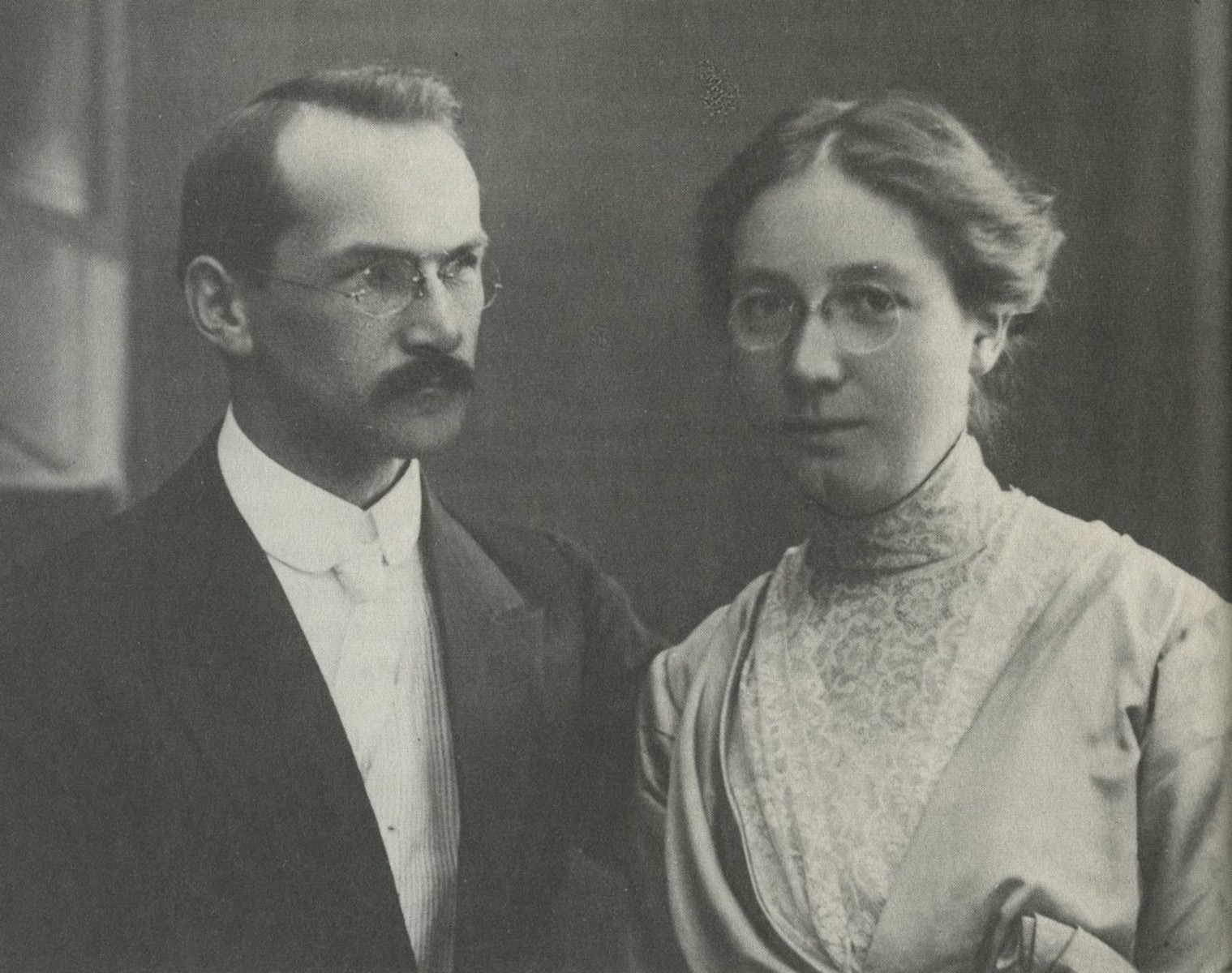 ESDA | Oster, Frank Frederick (1881–1960)