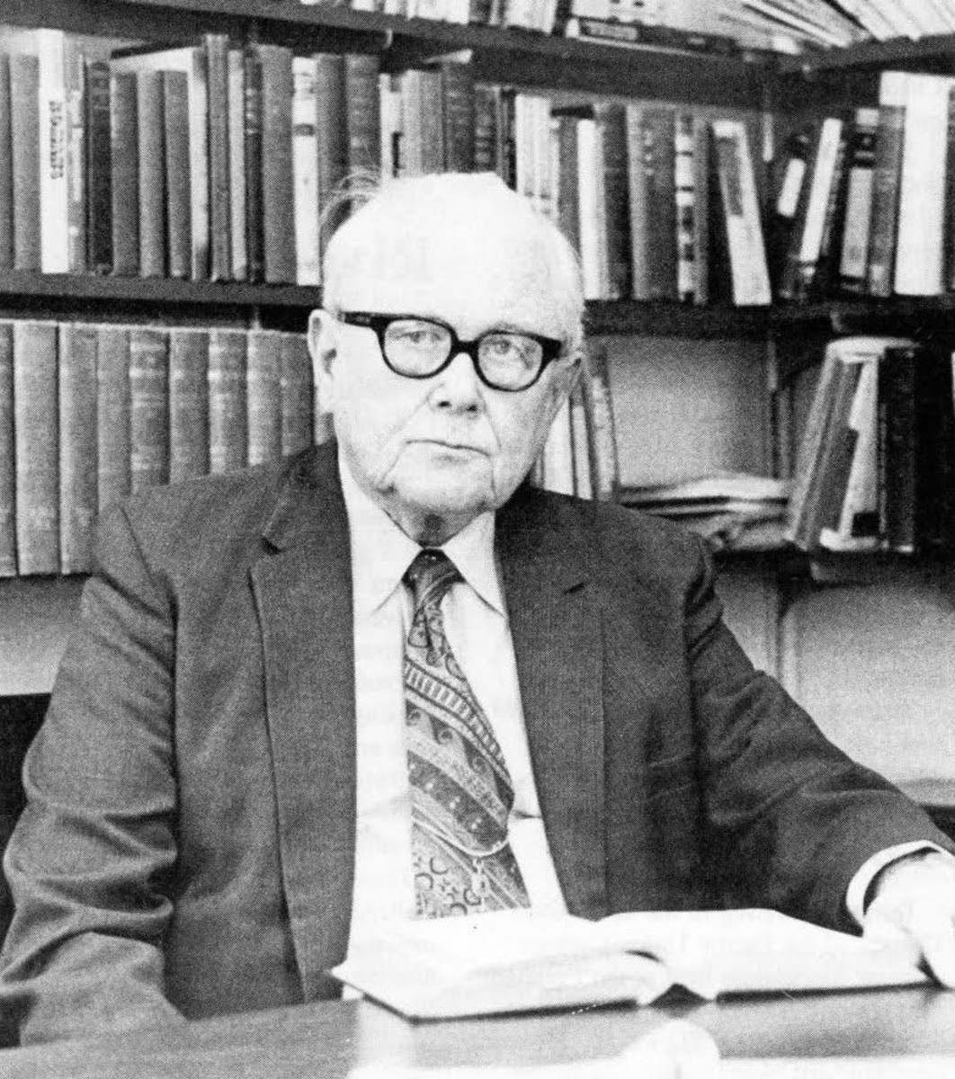 ESDA | Quimby, Paul Elmore (1894–1987) and Mae Ordelia (Henise) (1900–1997)