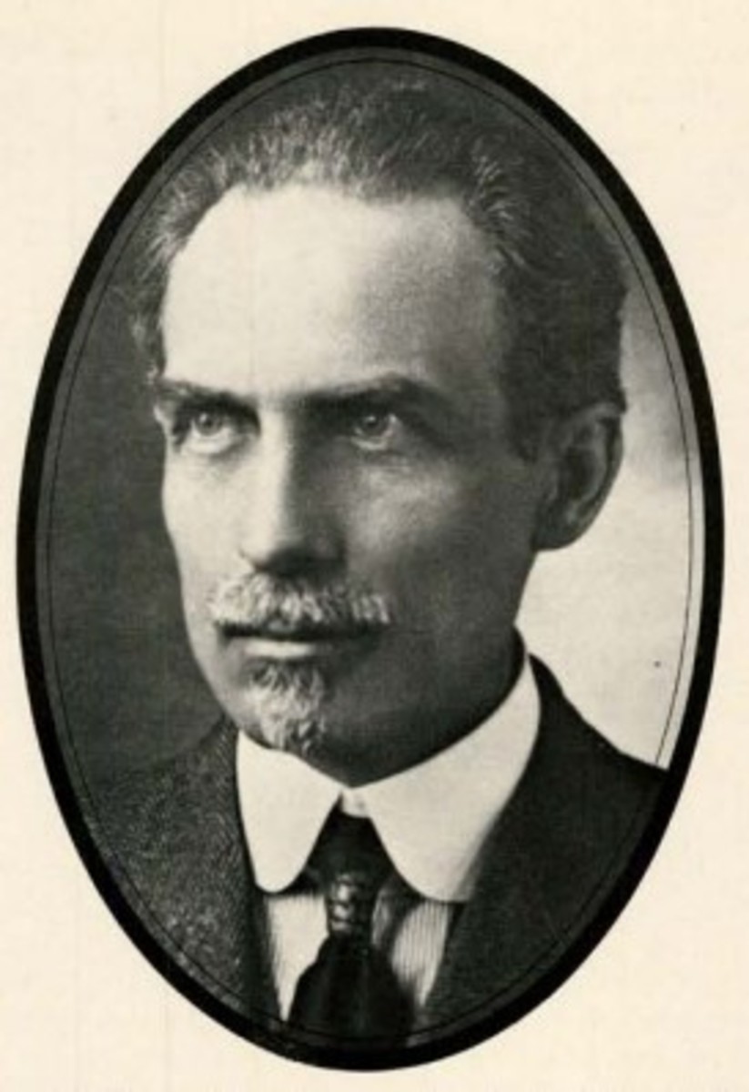 ESDA | Howell, Warren Eugene (1869–1943)