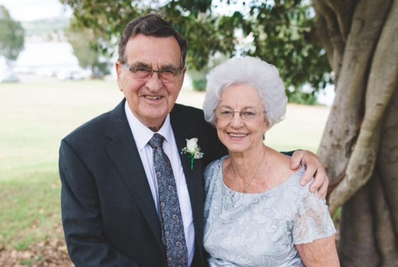 ESDA | Hills, Desmond Basil (1932–2020) and Ruth Eleanor Baxter (1933–2014)