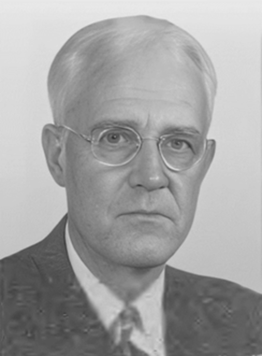 ESDA | Cadwallader, Edward Miles (1896–1987)